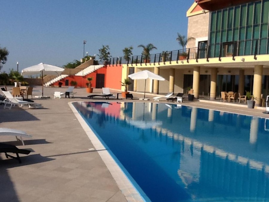 PUGLIA BARI BITONTO MARIOTTO PARK ELIZABETH & SPA PISCINA CENTRO ...